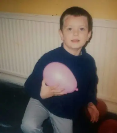 Steven's story - Diagnosed with Non-Hodgkin’s Lymphoma aged 20 - Young ...