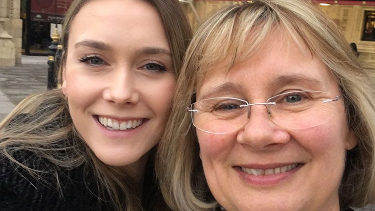 Libby's story - Shells of courage - Young Lives vs Cancer